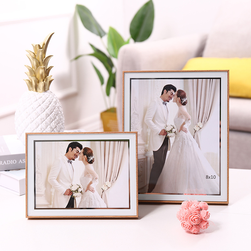 Handmade modern creative solid wood photo frame set up